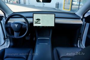 Balts Tesla Model Y 2021 Tallina, ar dzinēja tilpumu 0.00 L un nobraukumu 89 tūkst. km par 29990 €, foto 3 vietnē AUTOMOTO.COM.LV