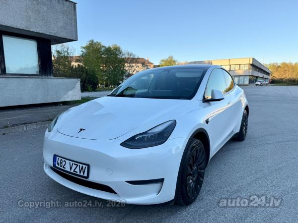 Белый Тесла Модель Y 2021 в Таллин, объемом двигателя 0.00 л и пробегом 295 тыс. км за 28900 €, фото 3 на AUTOMOTO.COM.LV