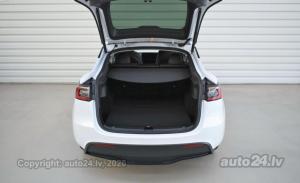 White Tesla Model Y 2022 in Tallinn, with an engine capacity of 0.00 L and mileage of 38 thousand km for 37400 €, photo 6 on AUTOMOTO.COM.LV