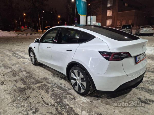 Balts Tesla Model Y 2022 Tallina, ar dzinēja tilpumu 0.00 L un nobraukumu 70 tūkst. km par 26500 €, foto 6 vietnē AUTOMOTO.COM.LV
