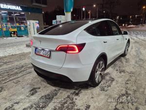 Balts Tesla Model Y 2022 Tallina, ar dzinēja tilpumu 0.00 L un nobraukumu 70 tūkst. km par 26500 €, foto 9 vietnē AUTOMOTO.COM.LV
