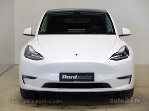 White Tesla Model Y 2022 in Tallinn, with an engine capacity of 0.00 L and mileage of 41 thousand km for 45900 €, photo 4 on AUTOMOTO.COM.LV