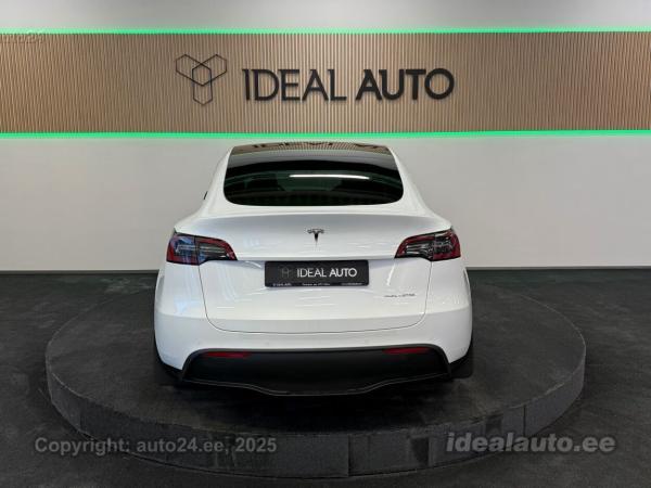 Balts Tesla Model Y 2023 Tallina, ar dzinēja tilpumu 0.00 L un nobraukumu 70 tūkst. km par 37990 €, foto 7 vietnē AUTOMOTO.COM.LV