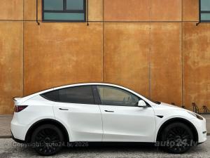 Balts Tesla Model Y 2023 Tallina, ar dzinēja tilpumu 0.00 L un nobraukumu 89 tūkst. km par 33800 €, foto 7 vietnē AUTOMOTO.COM.LV