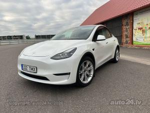 Balts Tesla Model Y 2023 Tartu, ar dzinēja tilpumu 0.00 L un nobraukumu 35 tūkst. km par 38900 €, foto  vietnē AUTOMOTO.COM.LV