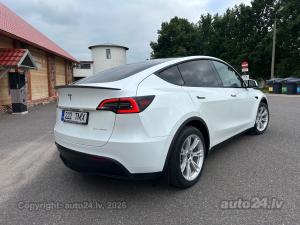 Balts Tesla Model Y 2023 Tartu, ar dzinēja tilpumu 0.00 L un nobraukumu 35 tūkst. km par 38900 €, foto 3 vietnē AUTOMOTO.COM.LV
