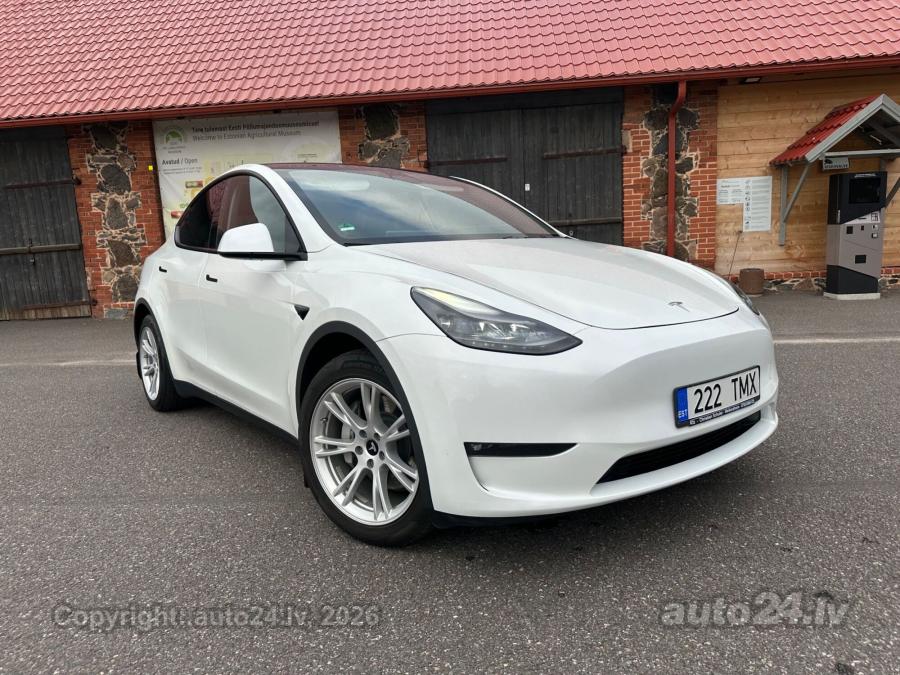 Balts Tesla Model Y 2023 Tartu, ar dzinēja tilpumu 0.00 L un nobraukumu 35 tūkst. km par 38900 €, foto 4 vietnē AUTOMOTO.COM.LV