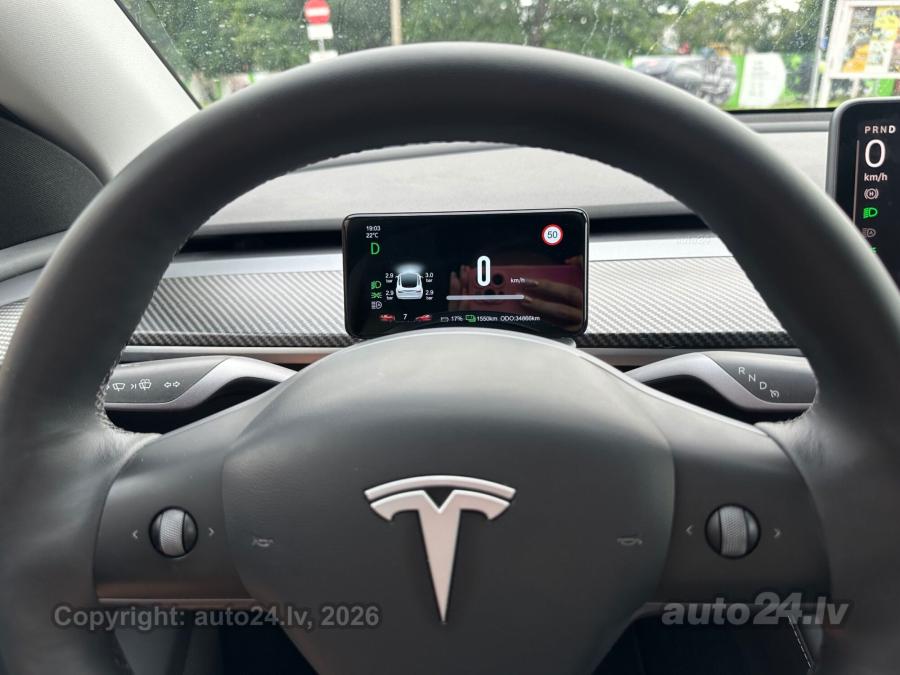 Balts Tesla Model Y 2023 Tartu, ar dzinēja tilpumu 0.00 L un nobraukumu 35 tūkst. km par 38900 €, foto 10 vietnē AUTOMOTO.COM.LV