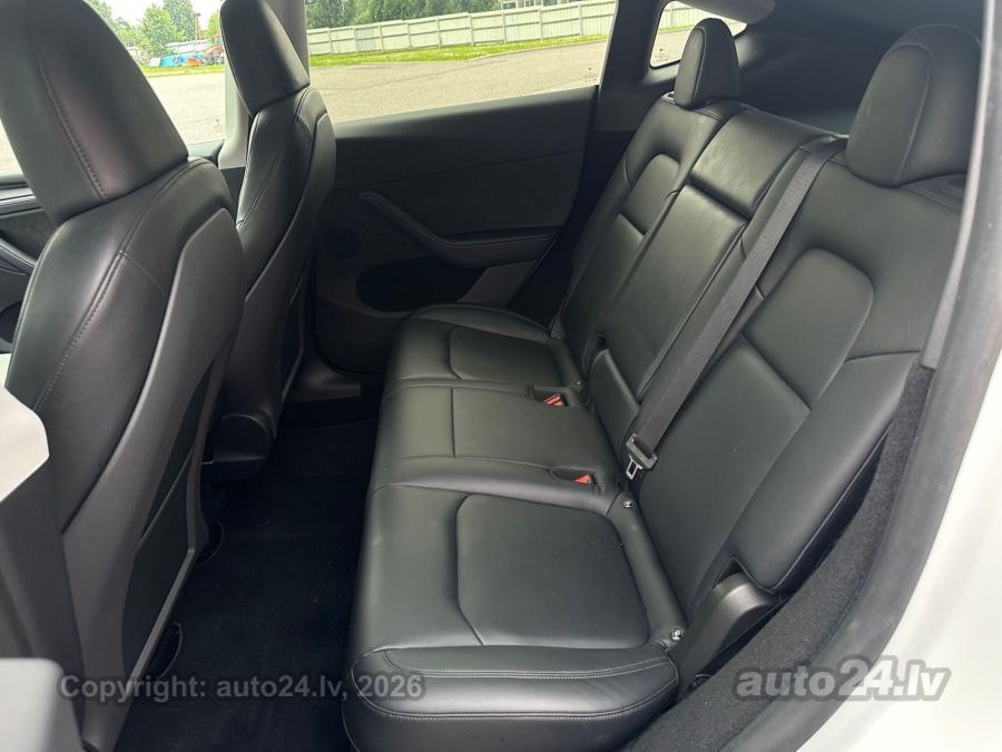 Balts Tesla Model Y 2023 Tartu, ar dzinēja tilpumu 0.00 L un nobraukumu 35 tūkst. km par 38900 €, foto 12 vietnē AUTOMOTO.COM.LV