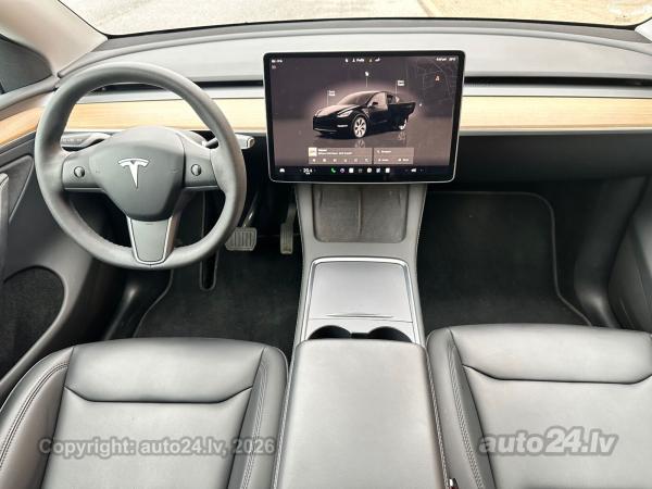 Tesla Model Y 2023 Tallina vietnē Balts Tesla Model Y 2023 Tallina, ar dzinēja tilpumu 0.00 L un nobraukumu 99 tūkst. km par 33700 €, foto 10 vietnē AUTOMOTO.COM.LV