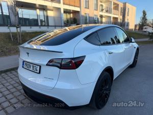 Balts Tesla Model Y 2023 Tallina, ar dzinēja tilpumu 0.00 L un nobraukumu 50 tūkst. km par 36999 €, foto 9 vietnē AUTOMOTO.COM.LV