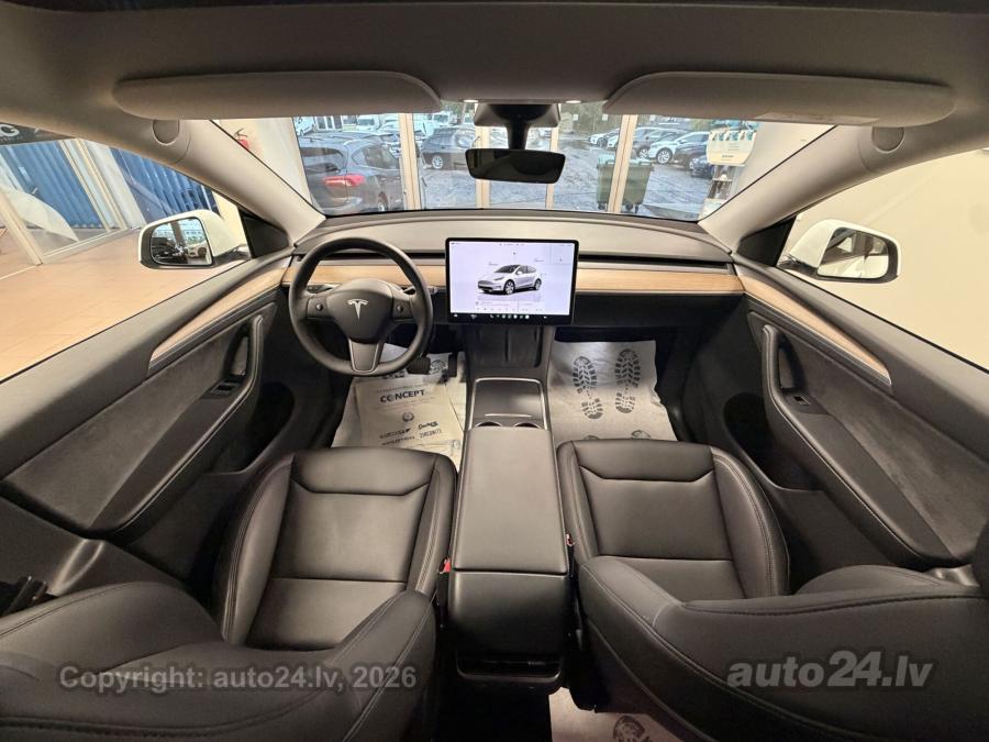 Белый Тесла Модель Y 2023 в Тарту, объемом двигателя 0.00 л и пробегом 126 тыс. км за 33999 €, фото 10 на AUTOMOTO.COM.LV