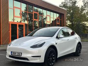 Balts Tesla Model Y 2023 Tallina, ar dzinēja tilpumu 0.00 L un nobraukumu 169 tūkst. km par 25900 €, foto 1 vietnē AUTOMOTO.COM.LV