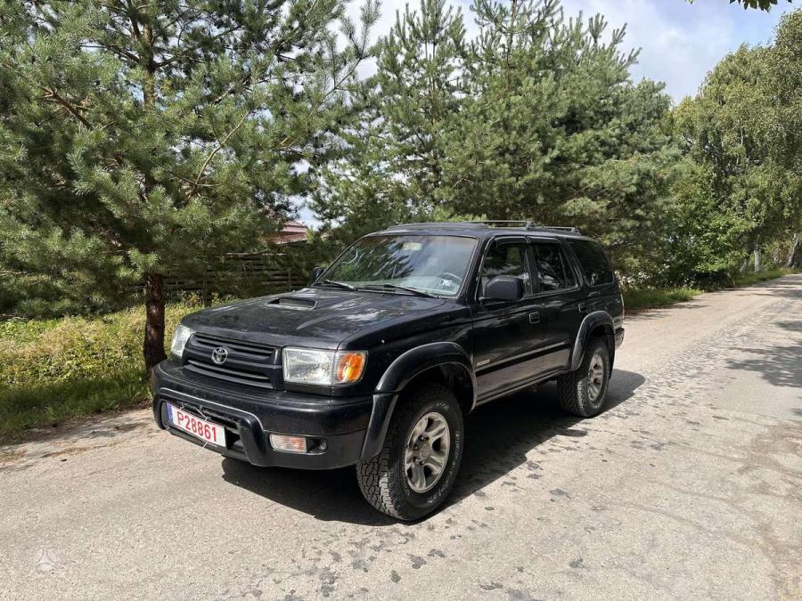 Melns Toyota 4Runner 2002 Klaipėda, ar dzinēja tilpumu 3.38 L un nobraukumu 215 tūkst. km par 7700 €, foto 3 vietnē AUTOMOTO.COM.LV