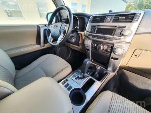 Melns Toyota 4Runner 2012 Rīga, ar dzinēja tilpumu 4.00 L un nobraukumu 326 tūkst. km par 18500 €, foto 8 vietnē AUTOMOTO.COM.LV