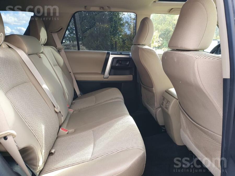 Melns Toyota 4Runner 2012 Rīga, ar dzinēja tilpumu 4.00 L un nobraukumu 326 tūkst. km par 18500 €, foto 9 vietnē AUTOMOTO.COM.LV
