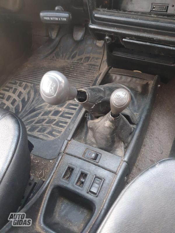 Toyota 4Runner 1995 in Radviliskis, with an engine capacity of 2.40 L and mileage of 333 thousand km for 8500 €, photo 11 on AUTOMOTO.COM.LV