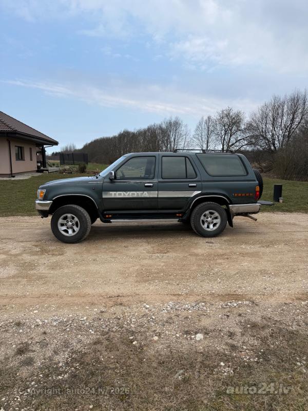 Green Toyota 4Runner 1990 in Tartu, with an engine capacity of 3.00 L and mileage of 280 thousand km for 4999 €, photo 2 on AUTOMOTO.COM.LV