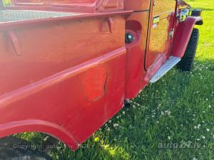 Sarkans Toyota 4Runner 1982 Tallina, ar dzinēja tilpumu 3.40 L un nobraukumu 190 tūkst. km par 14999 €, foto 7 vietnē AUTOMOTO.COM.LV