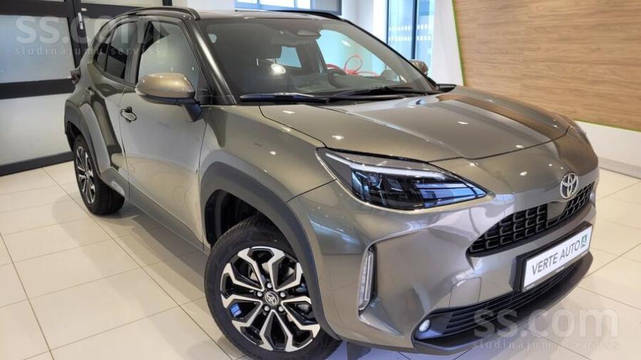 Zaļš Toyota Aqua 2025 Rīga, ar dzinēja tilpumu 1.50 L un nobraukumu 13 tūkst. km par 24490 €, foto 1 vietnē AUTOMOTO.COM.LV