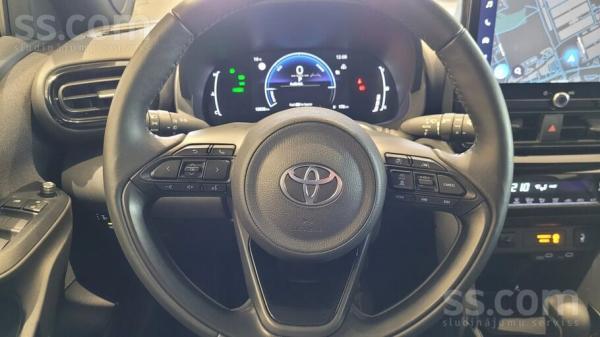 Zaļš Toyota Aqua 2025 Rīga, ar dzinēja tilpumu 1.50 L un nobraukumu 13 tūkst. km par 24490 €, foto 8 vietnē AUTOMOTO.COM.LV