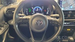 Zaļš Toyota Aqua 2025 Rīga, ar dzinēja tilpumu 1.50 L un nobraukumu 13 tūkst. km par 24490 €, foto 9 vietnē AUTOMOTO.COM.LV