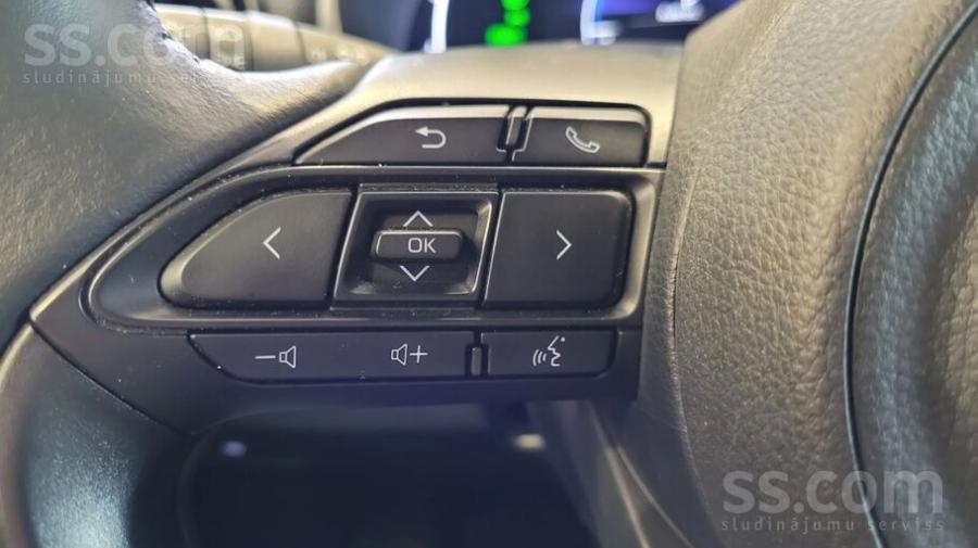 Zaļš Toyota Aqua 2025 Rīga, ar dzinēja tilpumu 1.50 L un nobraukumu 13 tūkst. km par 24490 €, foto 14 vietnē AUTOMOTO.COM.LV