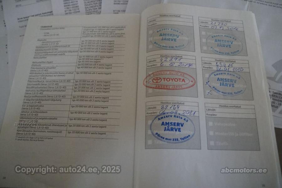 Бежевый Тойота Аурис 2014 в Таллин, объемом двигателя 1.60 л и пробегом 117 тыс. км за 10290 €, фото 14 на AUTOMOTO.COM.LV