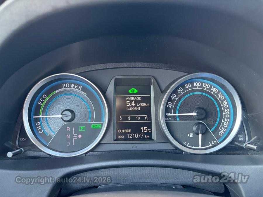Бежевый Тойота Аурис 2015 в Таллин, объемом двигателя 1.80 л и пробегом 121 тыс. км за 10500 €, фото 9 на AUTOMOTO.COM.LV