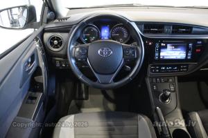 Beige Toyota Auris 2019 in Tallinn, with an engine capacity of 1.80 L and mileage of 157 thousand km for 12990 €, photo 9 on AUTOMOTO.COM.LV