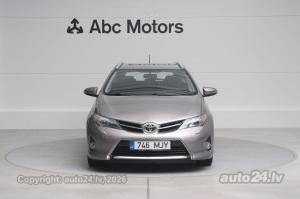 Smilšu krāsa Toyota Auris 2015 Tallina, ar dzinēja tilpumu 1.60 L un nobraukumu 148 tūkst. km par 9900 €, foto 2 vietnē AUTOMOTO.COM.LV