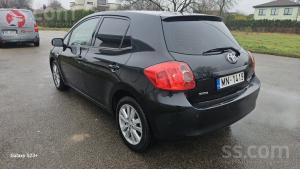Melns Toyota Auris 2007 Rīga, ar dzinēja tilpumu 2.00 L un nobraukumu 253 tūkst. km par 2950 €, foto 4 vietnē AUTOMOTO.COM.LV