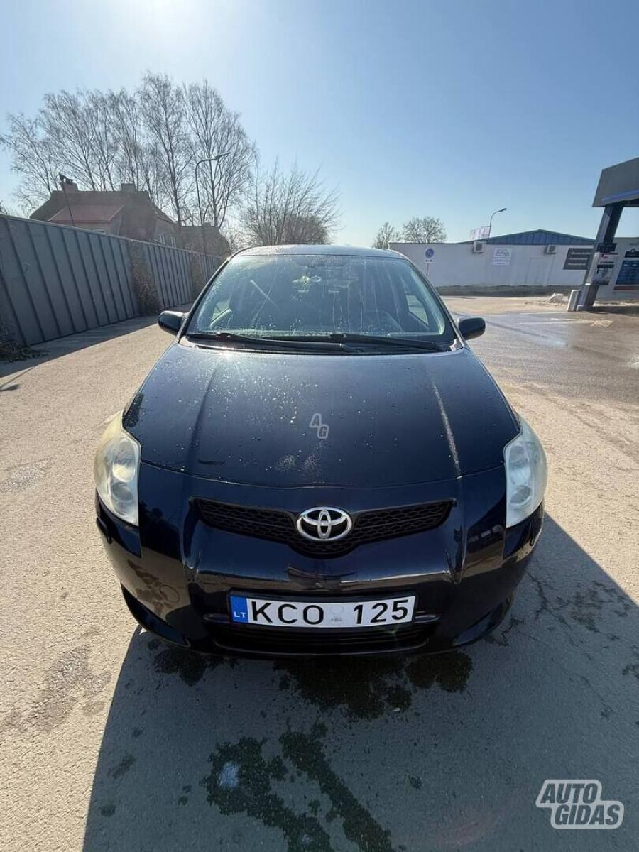 Melns Toyota Auris 2007 Klaipėda, ar dzinēja tilpumu 2.00 L un nobraukumu 328 tūkst. km par 1800 €, foto 12 vietnē AUTOMOTO.COM.LV