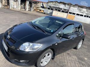 Black Toyota Auris 2007 in Marijampole, with an engine capacity of 2.00 L and mileage of 314 thousand km for 1600 €, photo  on AUTOMOTO.COM.LV