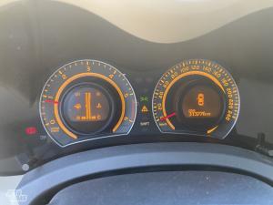 Black Toyota Auris 2007 in Marijampole, with an engine capacity of 2.00 L and mileage of 314 thousand km for 1600 €, photo 6 on AUTOMOTO.COM.LV