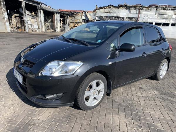 Melns Toyota Auris 2007 Marijampole, ar dzinēja tilpumu 2.00 L un nobraukumu 314 tūkst. km par 1600 €, foto 8 vietnē AUTOMOTO.COM.LV