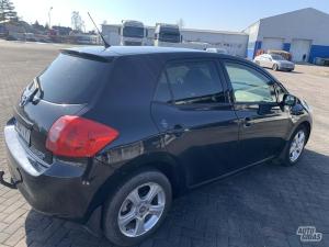 Black Toyota Auris 2007 in Marijampole, with an engine capacity of 2.00 L and mileage of 314 thousand km for 1600 €, photo 10 on AUTOMOTO.COM.LV