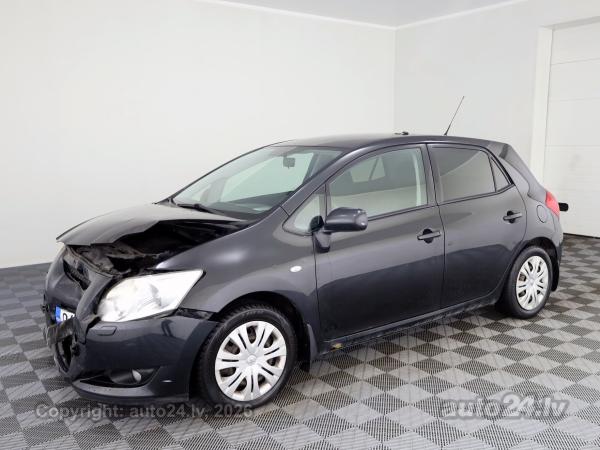 Melns Toyota Auris 2007 Tallina, ar dzinēja tilpumu 1.60 L un nobraukumu 219 tūkst. km par 999 €, foto 2 vietnē AUTOMOTO.COM.LV
