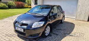 Melns Toyota Auris 2007 Tallina, ar dzinēja tilpumu 1.40 L un nobraukumu 232 tūkst. km par 2590 €, foto 3 vietnē AUTOMOTO.COM.LV