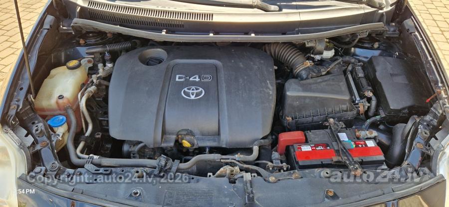 Melns Toyota Auris 2007 Tallina, ar dzinēja tilpumu 1.40 L un nobraukumu 232 tūkst. km par 2590 €, foto 7 vietnē AUTOMOTO.COM.LV