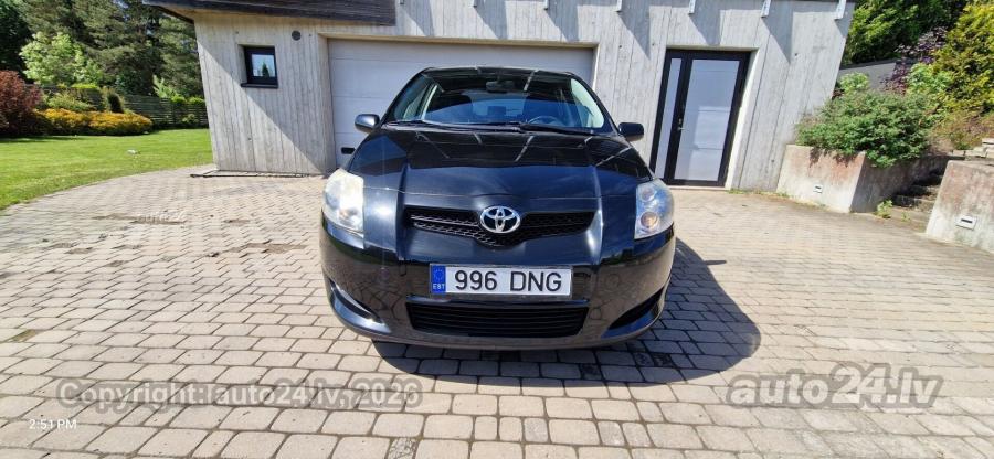 Melns Toyota Auris 2007 Tallina, ar dzinēja tilpumu 1.40 L un nobraukumu 232 tūkst. km par 2590 €, foto 8 vietnē AUTOMOTO.COM.LV