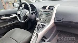 Melns Toyota Auris 2007 Rīga, ar dzinēja tilpumu 2.20 L un nobraukumu 211 tūkst. km par 2700 €, foto 7 vietnē AUTOMOTO.COM.LV