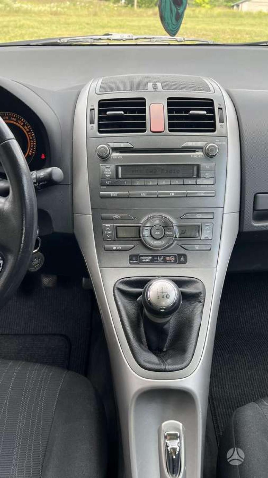 Melns Toyota Auris 2007 Kauņa, ar dzinēja tilpumu 1.60 L un nobraukumu 167 tūkst. km par 3650 €, foto 21 vietnē AUTOMOTO.COM.LV