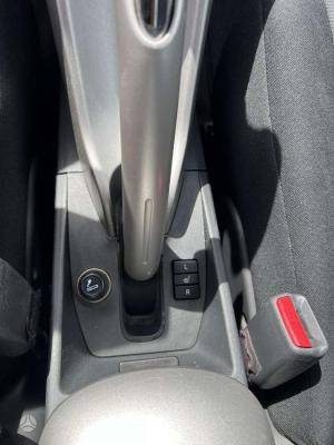 Melns Toyota Auris 2007 Kauņa, ar dzinēja tilpumu 1.60 L un nobraukumu 167 tūkst. km par 3650 €, foto 24 vietnē AUTOMOTO.COM.LV