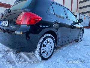 Melns Toyota Auris 2008 Tallina, ar dzinēja tilpumu 1.60 L un nobraukumu 125 tūkst. km par 3600 €, foto 7 vietnē AUTOMOTO.COM.LV