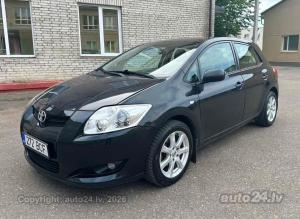 Melns Toyota Auris 2008 Narva, ar dzinēja tilpumu 1.40 L un nobraukumu 185 tūkst. km par 1799 €, foto  vietnē AUTOMOTO.COM.LV