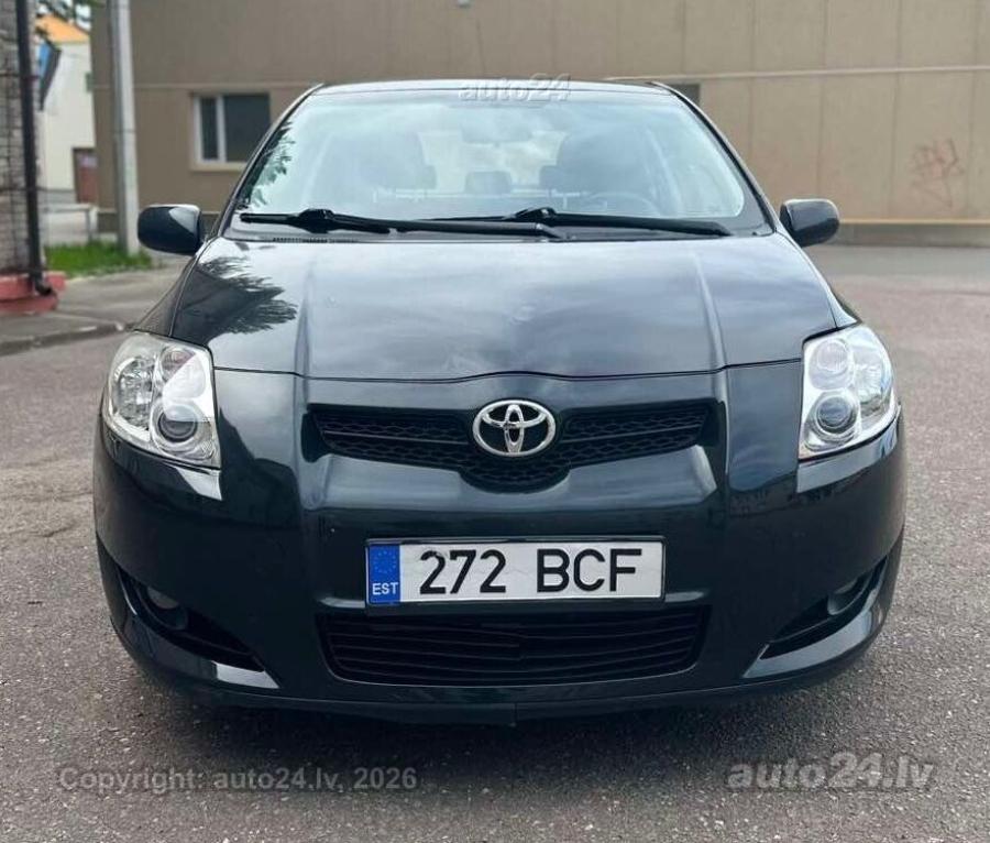 Melns Toyota Auris 2008 Narva, ar dzinēja tilpumu 1.40 L un nobraukumu 185 tūkst. km par 1799 €, foto 13 vietnē AUTOMOTO.COM.LV