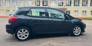 Melns Toyota Auris 2008 Narva, ar dzinēja tilpumu 1.40 L un nobraukumu 185 tūkst. km par 1799 €, foto 15 vietnē AUTOMOTO.COM.LV