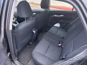Melns Toyota Auris 2008 Narva, ar dzinēja tilpumu 1.40 L un nobraukumu 185 tūkst. km par 1799 €, foto 18 vietnē AUTOMOTO.COM.LV