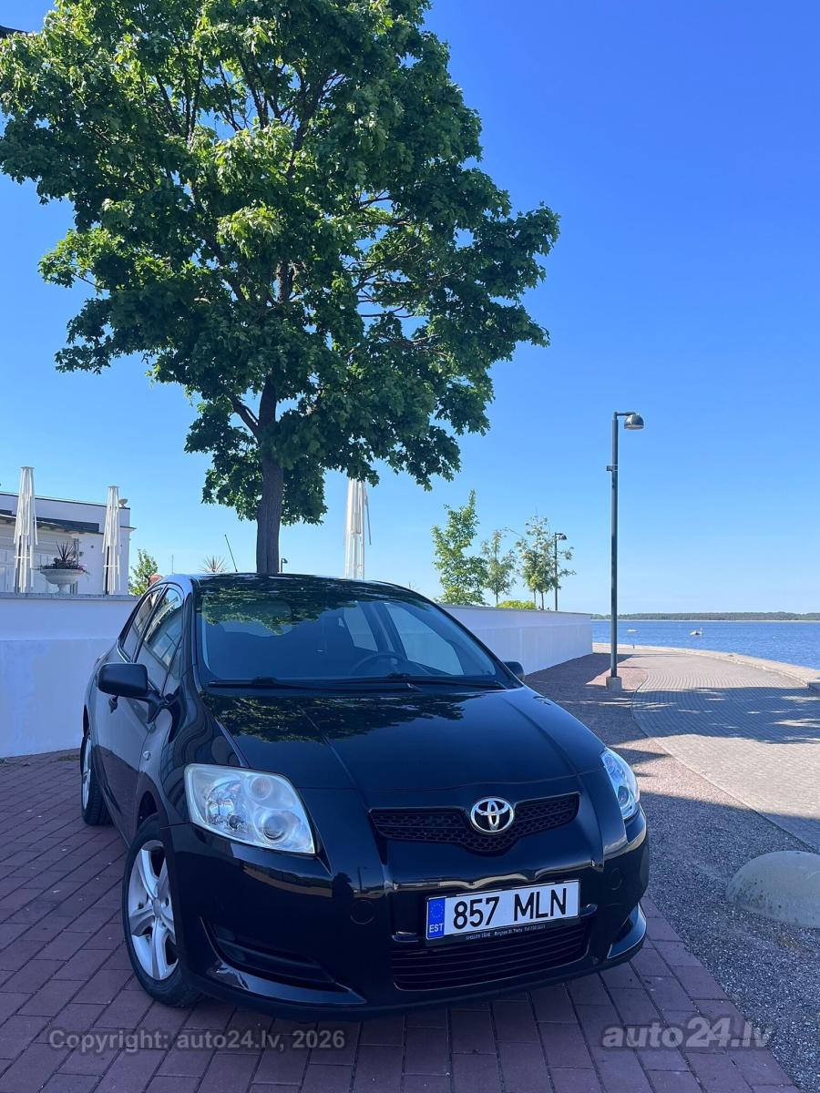 Melns Toyota Auris 2008 Tallina, ar dzinēja tilpumu 1.40 L un nobraukumu 309 tūkst. km par 3200 €, foto 6 vietnē AUTOMOTO.COM.LV